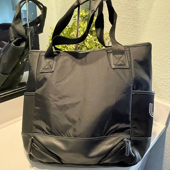 Lole | Bags | Lol Convertible Large Black Tote Bagbackpack | Poshmark